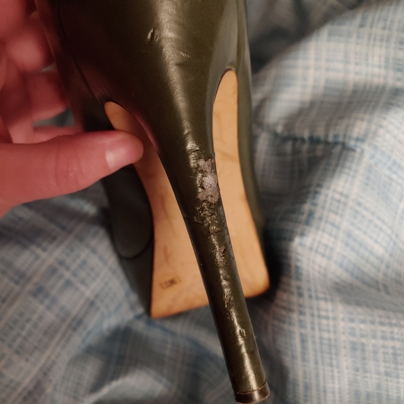 Jessica Simpson | Shoes | Jessica Simpson Army Green Heels | Poshmark